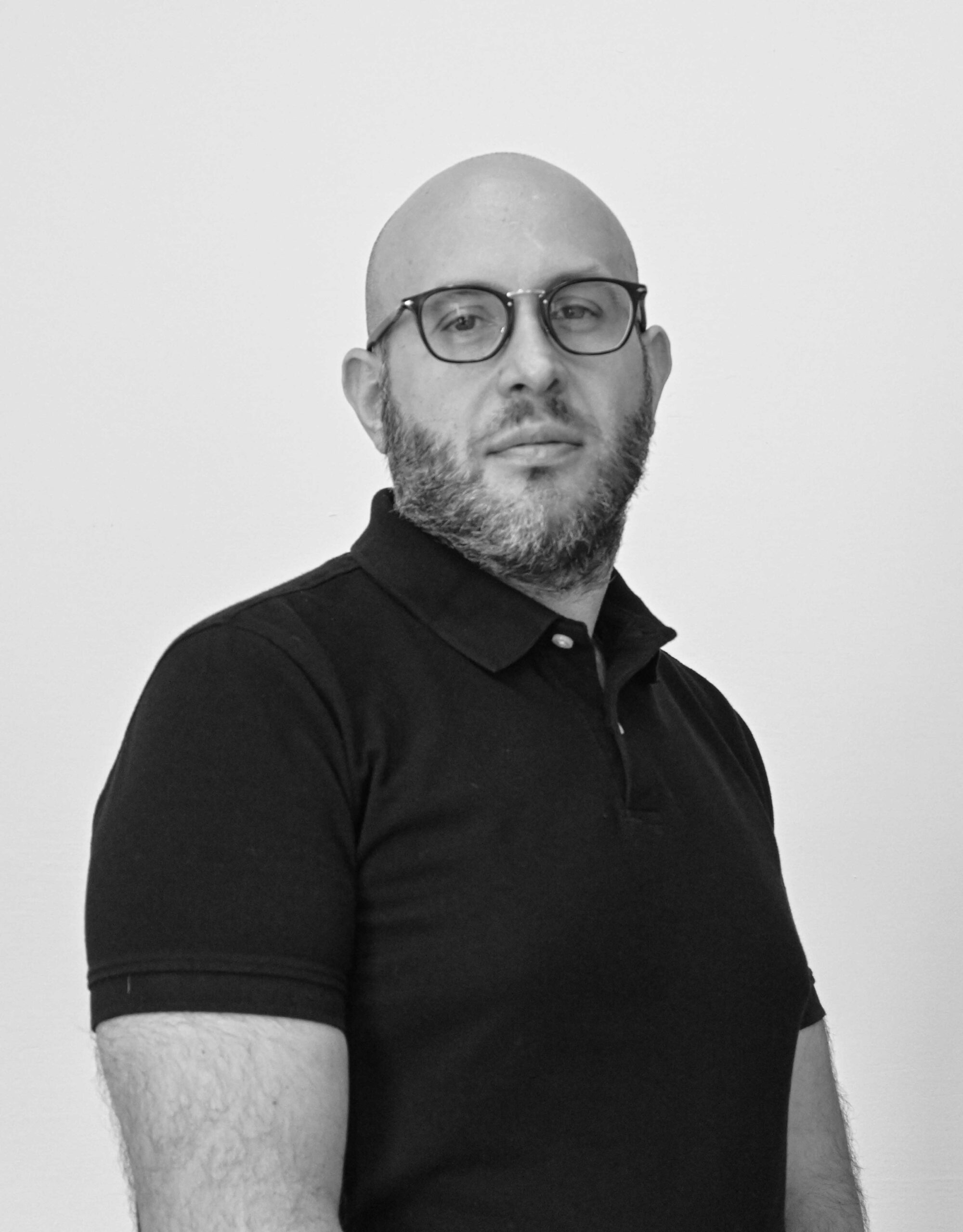 About Us - de Valier