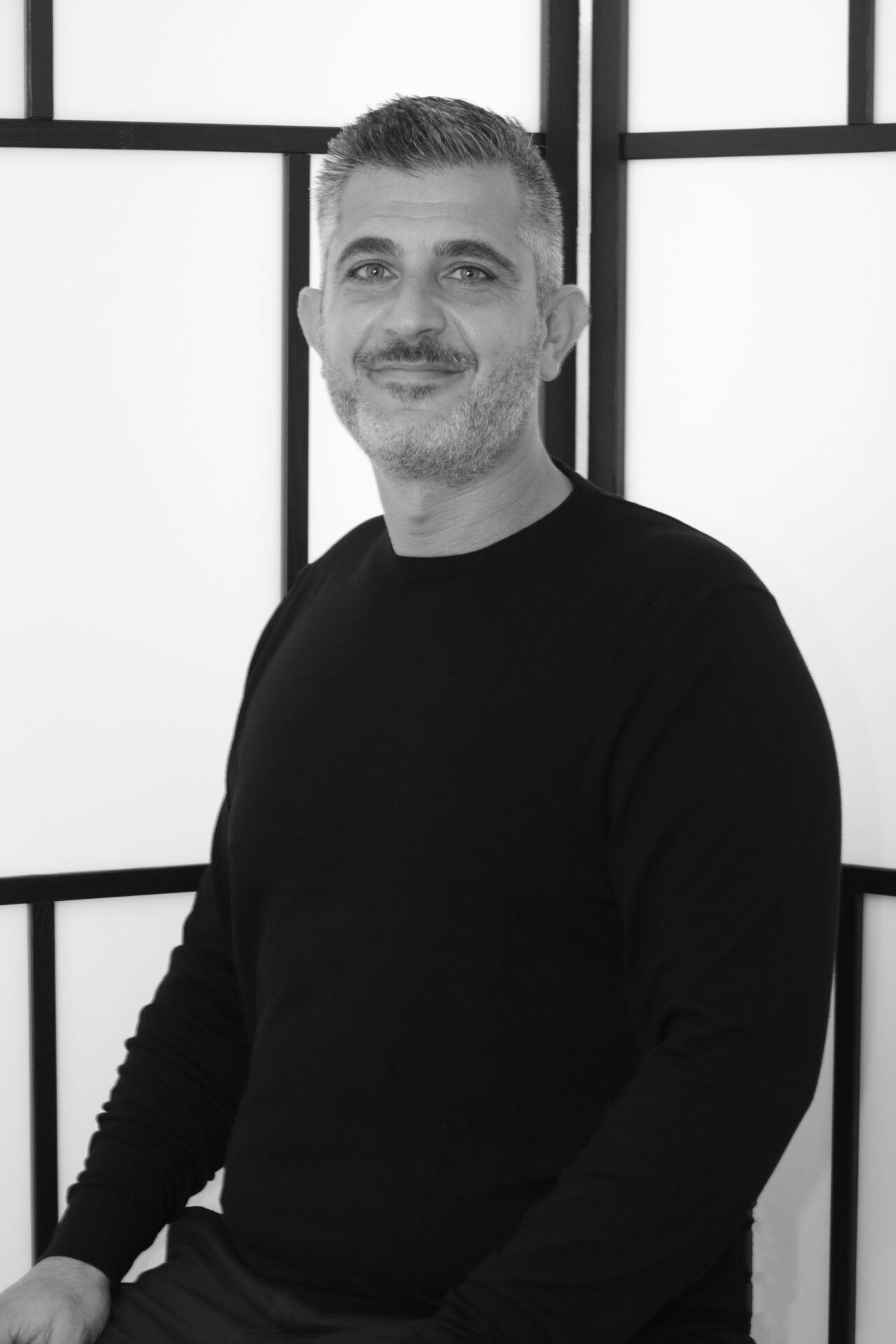 About Us - de Valier