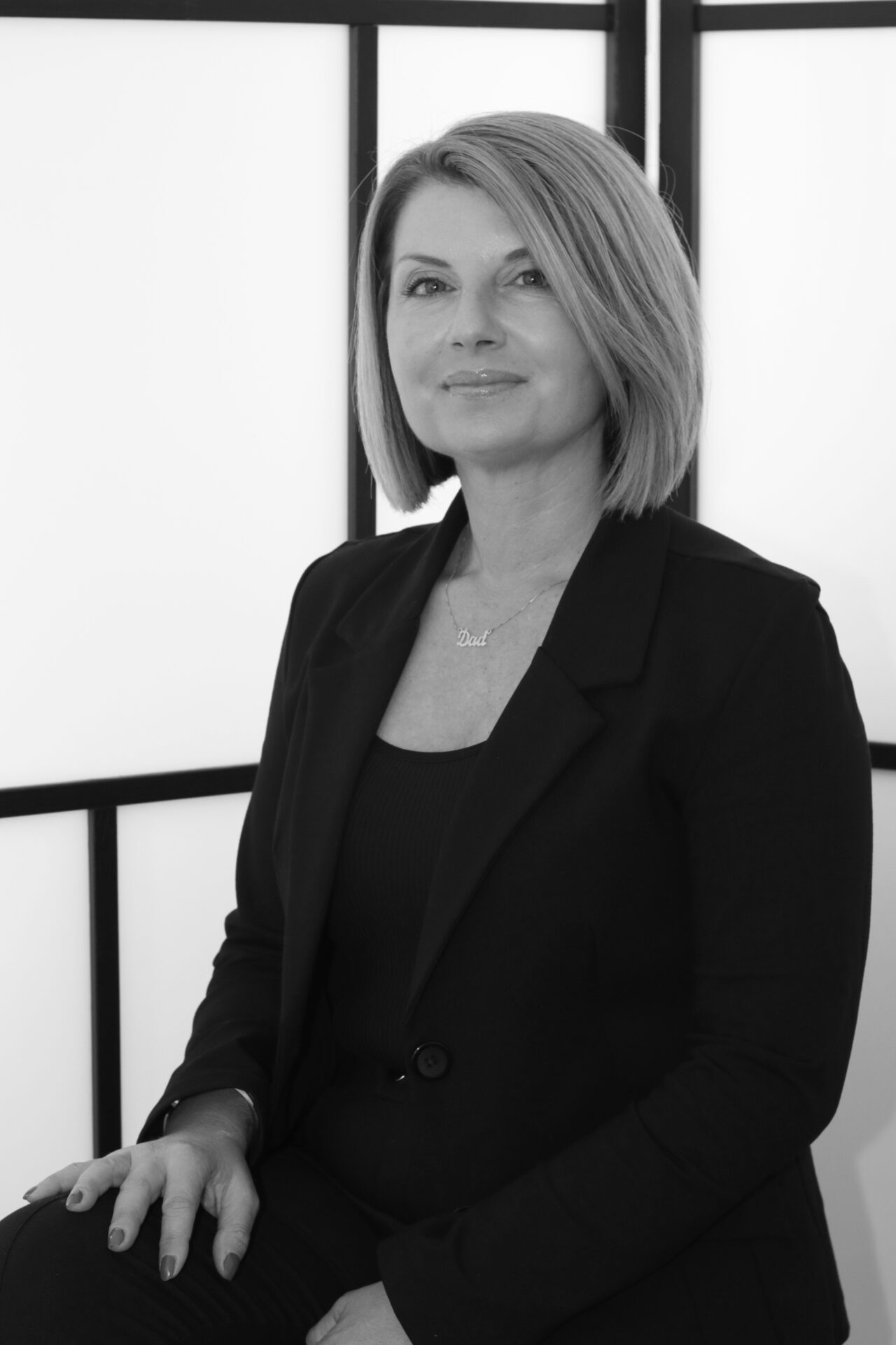 About Us - de Valier